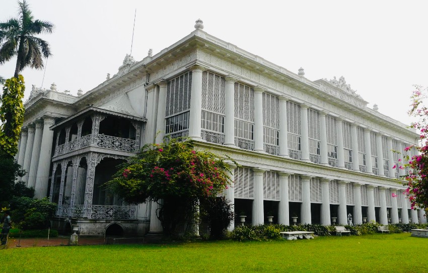 Explore British Raj Heritage: White Town Walk Kolkata | Alphonso Stories